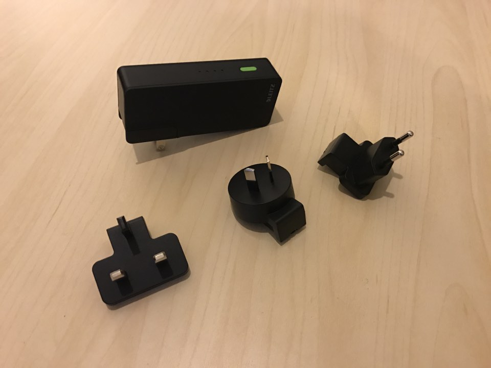 Leitz presenta il caricabatterie da muro che... diventa power bank ...