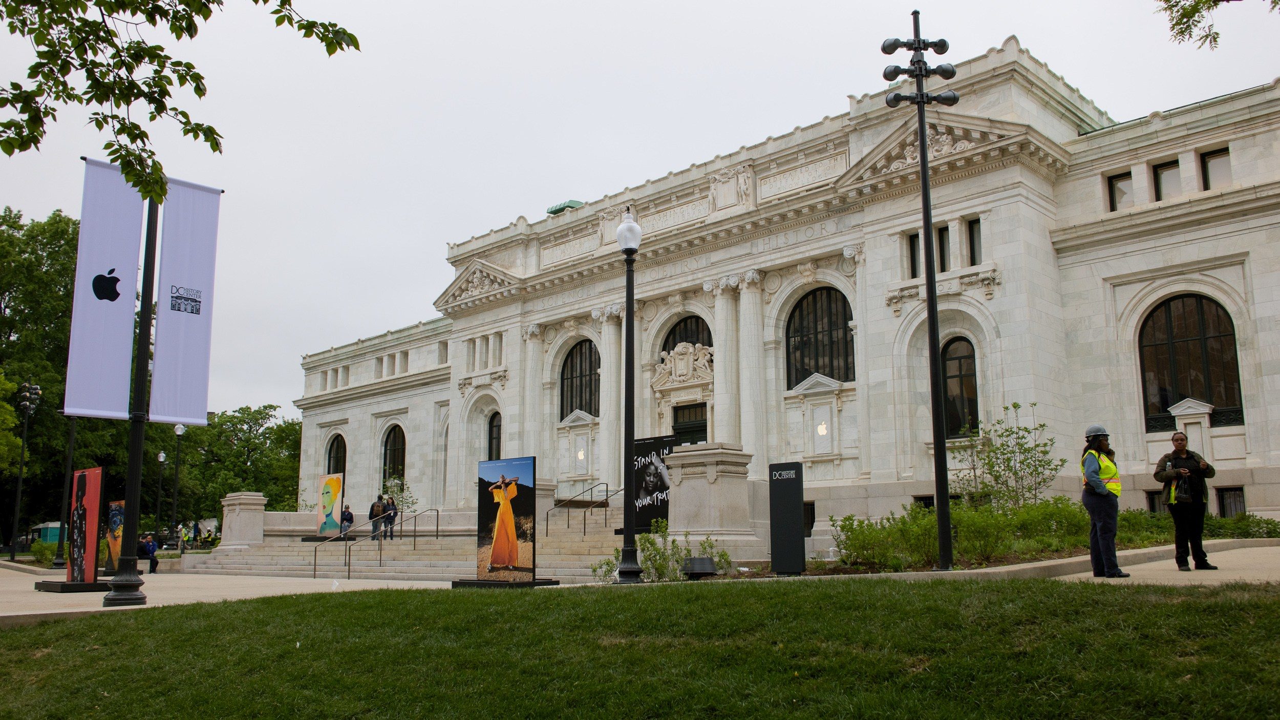 Lo splendito Apple Carnegie Library di Washington è pronto per l ...