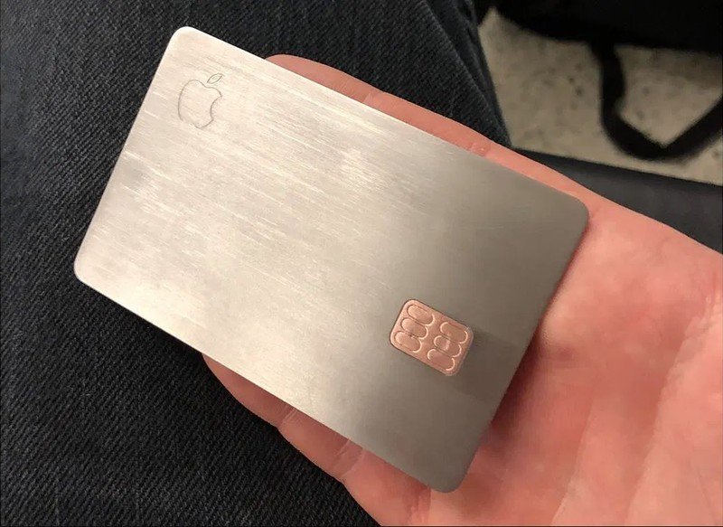 La Apple Card è realizzata interamente in titanio? - iPhone Italia