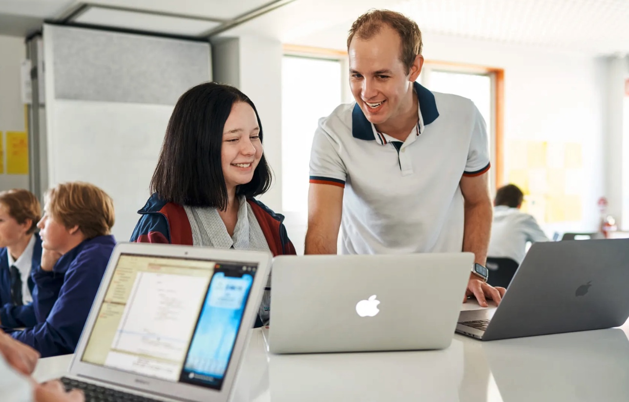 Apple annuncia due iniziative dedicate al coding - iPhone Italia