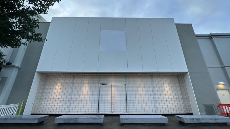 Domani aprirà il nuovo Apple Store nel Bridgeport Village di Portland
