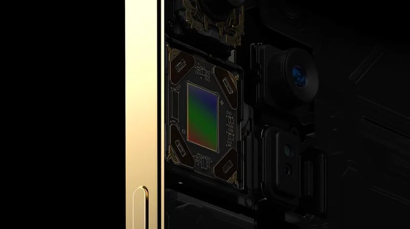 Apple aumenta gli ordini per gli iPhone 16 e punta sui sensori d ...